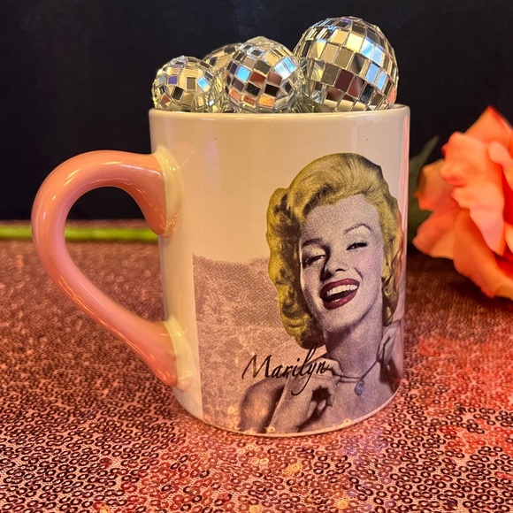 Avela | Kitchen | Marilyn Monroe Mug Pink Mug Pink Marilyn Monroe Mug ...